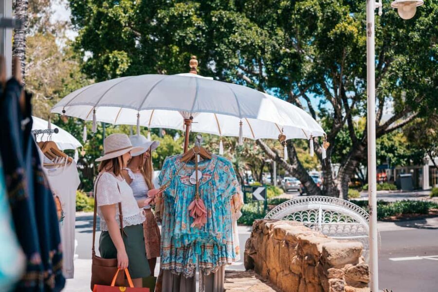 Noosa Heads and Eumundi Markets Private Tour from Brisbane - Transportation & Comfort: A Key to Enjoyment