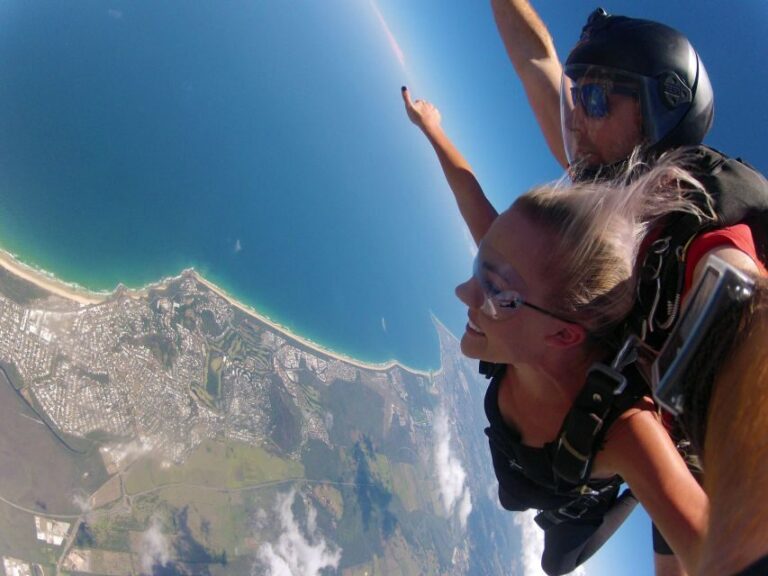 Noosa: Tandem Skydive Experience - Accessibility and Practicalities
