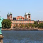 NYC 3 Borough Tour Manhattan Brooklyn Staten Island with Pizza - Key Points