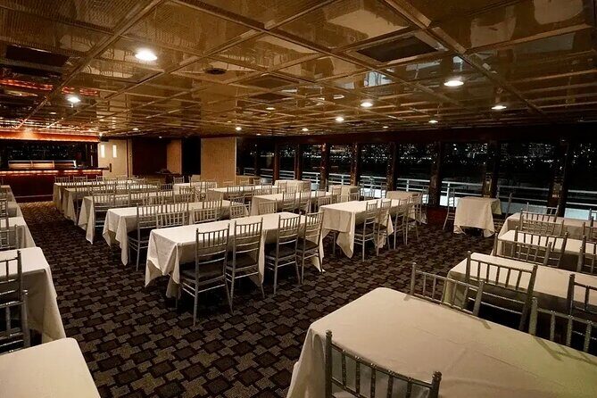 NYC: Celebrate New Year's Eve Aboard a Fireworks Cruise - Why This Experience Works for You