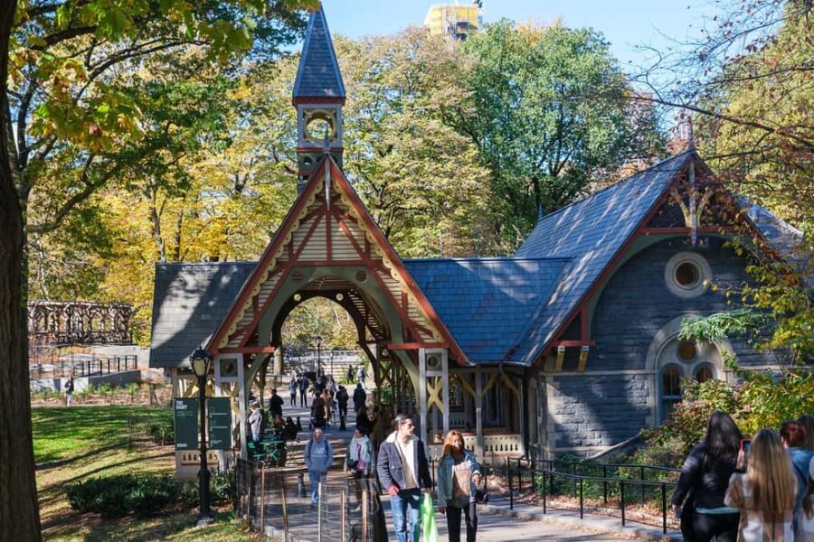 NYC: Guided Central Park Private Pedicab Tour - What to Expect at the Meeting Point