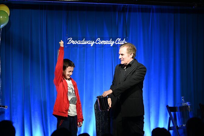NYC: Magic Show for All Ages - Broadway Magic Hour (Times Square) - The Reviews Speak Volumes