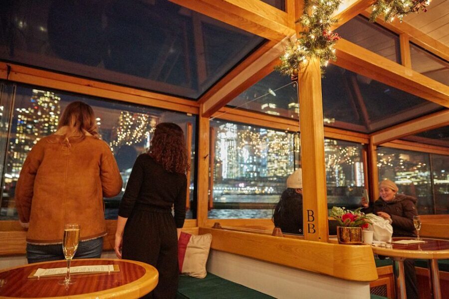 NYC: Night Holiday Lights and Cocoa Cruise - The Landmarks and Views
