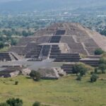 Oaxaca: Private Monte Albán Tour with Zapotec Tombs & Crafts - Discovering Monte Albán: A Closer Look