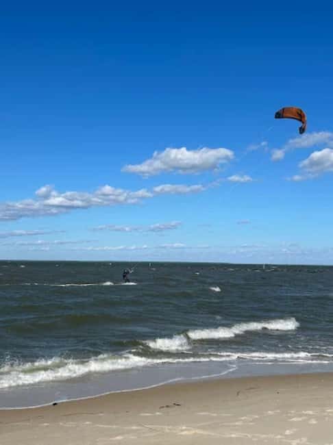 Ocean Springs: Kiteboarding Lesson - Why You Should Consider a Kiteboarding Lesson in Ocean Springs