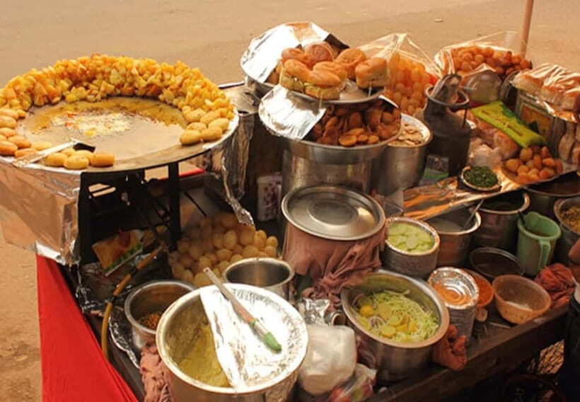 Old Delhi: Old Delhi City Tour with Rickshaw & Street Food - Practical Details and Tips for Your Tour