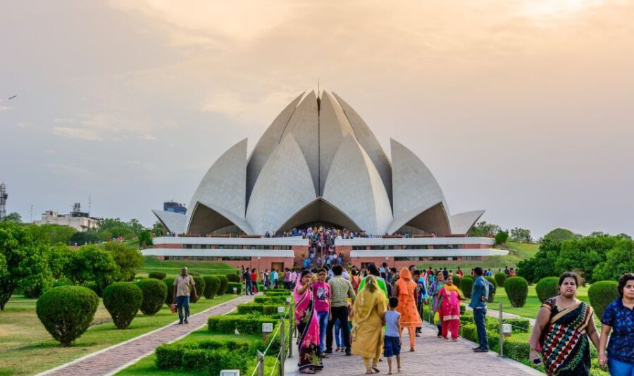 Old Delhi Temples and Spiritual Sites Private 6-Hour Tour - What the Reviews Say About the Quality and Value