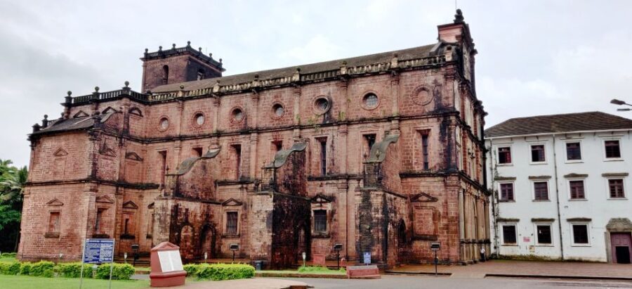 Old Goa: Walking Tour of Heritage Churches - Why the Reviews Love This Tour