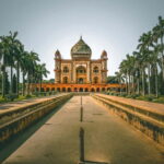 Old & New Delhi Guided Tour with Insightful Slum Experience - Exploring Delhi: A Deep Dive into This Dynamic City