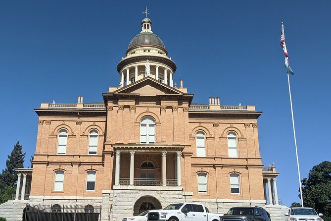 Old Town Auburn Scavenger Hunt Walking Tour - Who Will Enjoy This Tour?