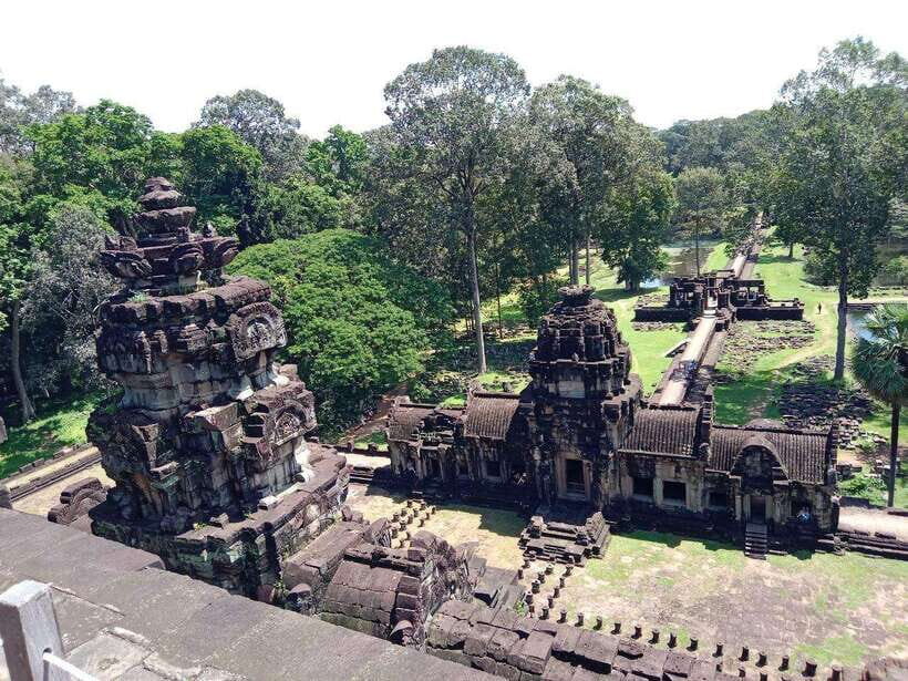One Day Angkor Wat Trip with Sunset on Bakheng Hill - What Makes This Tour Special?