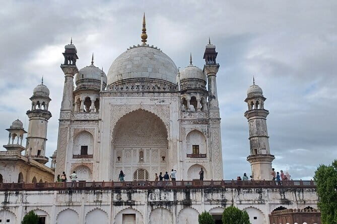 One Day, Three Wonders : Ajanta, Ellora and Mini Taj Mahal. - Final Thoughts: Is This Tour Right for You?
