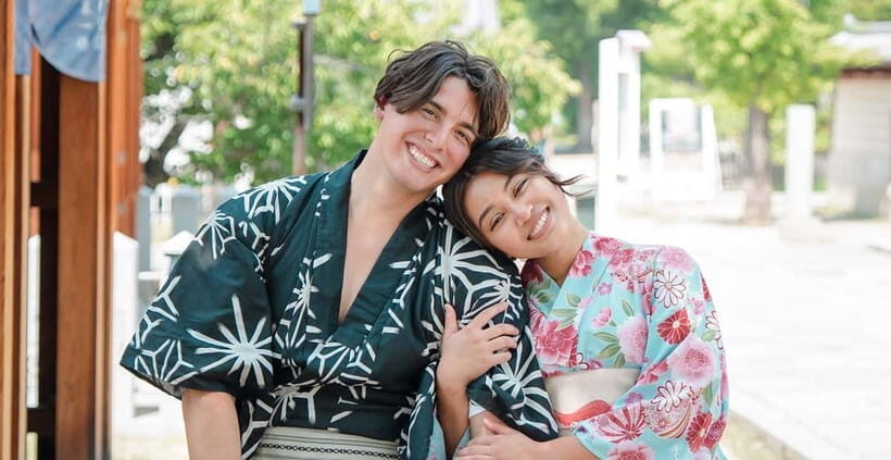 Osaka: Adult Yukata Rental 1-Day - The Dressing & Styling Process