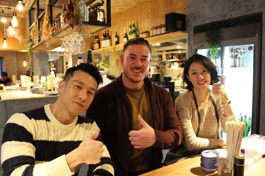 Osaka: Food & Bar Hopping Tour - Detailed Breakdown of the Itinerary