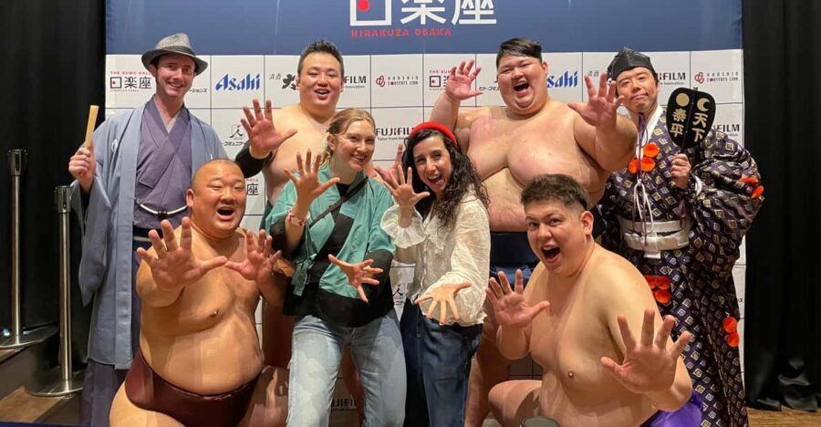 Osaka: Sumo Stage Show with Bento & Fight + Photo Shooting - Itinerary Breakdown