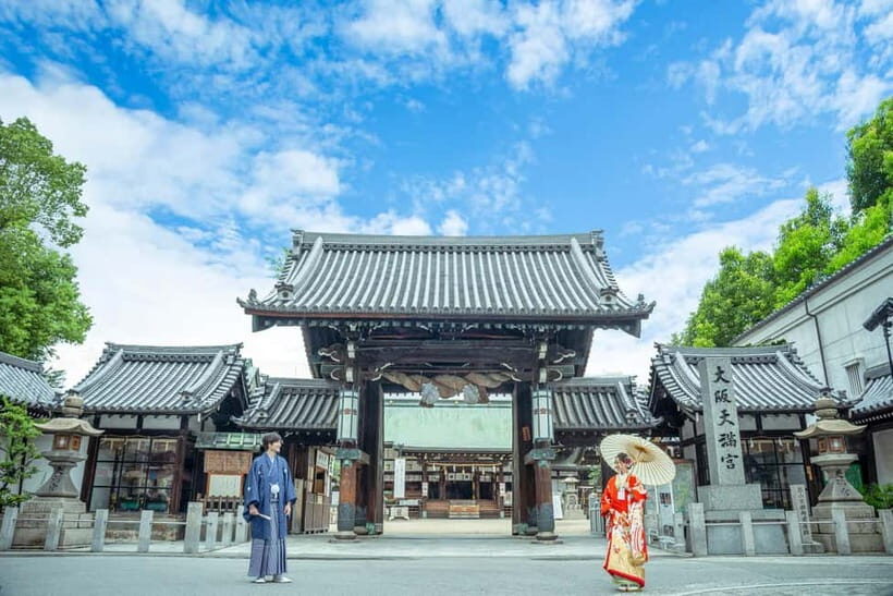 Osaka: Temmangu Shrine, Tenjinbashisuji & Food Tour - Strolling Down Tenjinbashisuji: Japan’s Longest Shopping Street
