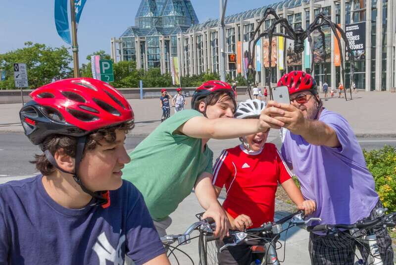 Ottawa: 2 or 3.5-Hour Guided Bike Tour with a Local Guide - The Guides: Local Experts Making a Difference