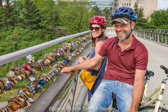 Ottawa Highlights 3.5 Hour Bike Tour - The Practical Side