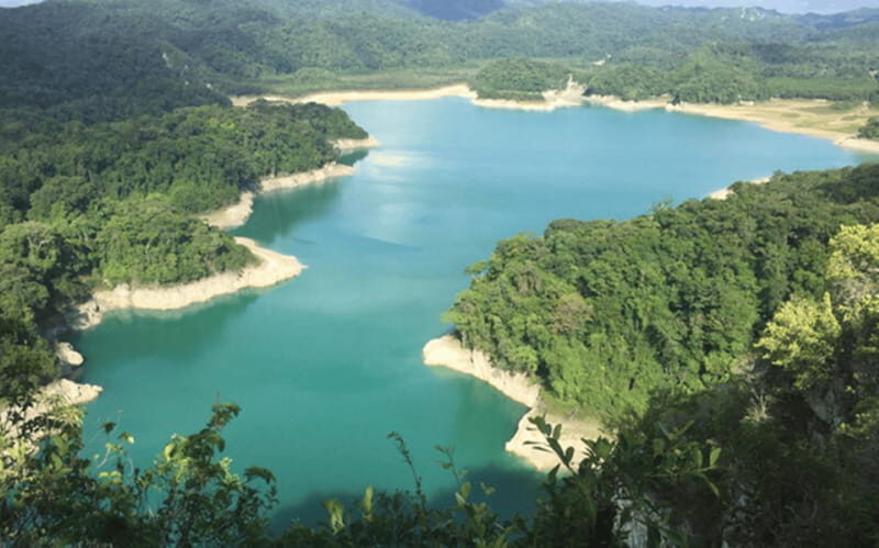 Palenque: Two Day Lacandon Jungle Adventure - Canoeing Across Metzabok Lagoon: A Highlight