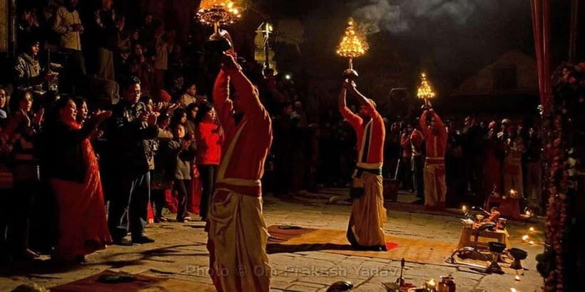Pashupatinath Temple Aarti & Cremation Evening Tour - The Practical Side: What to Expect and Tips