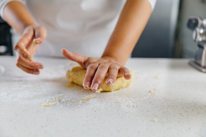 Pasta Making Cooking Class at a Local Wine Bar in Nashville - The Location and Meeting Point