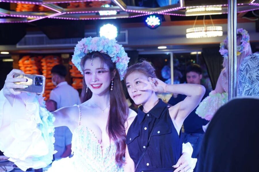 Pattaya: All Star Dinner Cruise, Cabaret Show & Beer Buffet - Practical Details and Considerations