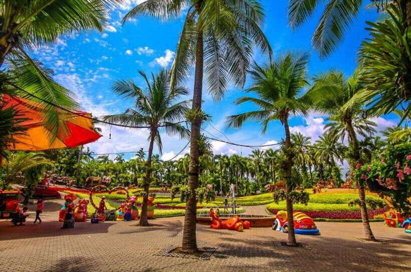 Pattaya: Nong Nooch Tropical Garden Ticket for Foreigners - The Gardens: A Visual Feast