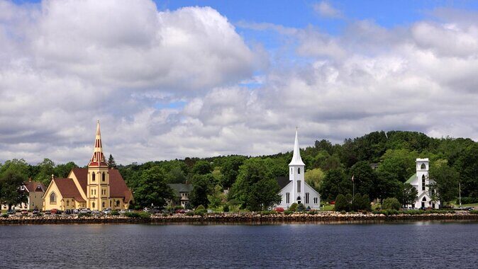 Peggys Cove/Mahone Bay & Lunenburg UNESCO HERITAGE SITE. - The Cost: Is It Worth It?