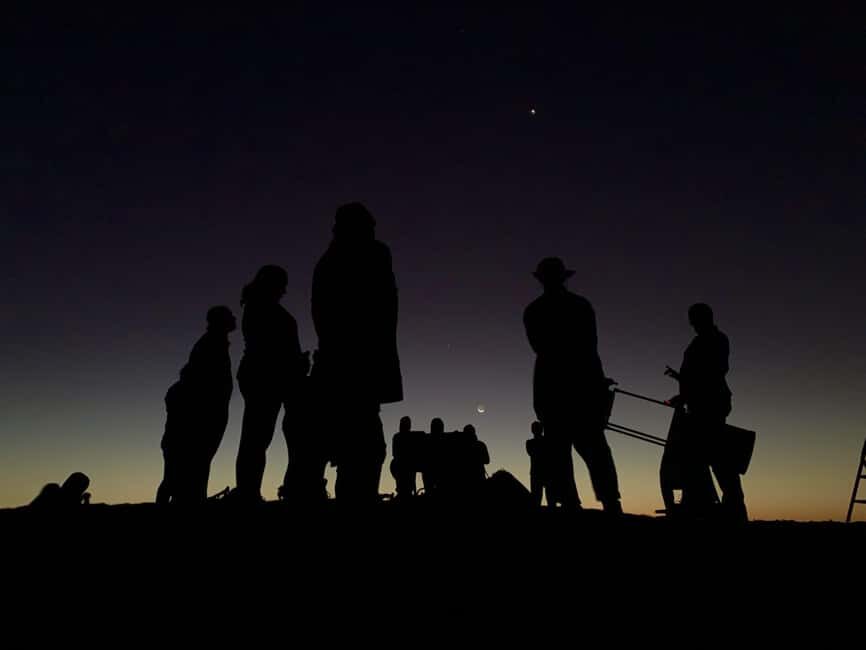 Perth: Sullivan Rock Sunset and Stargazing Hike - Summary of Value