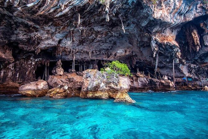 Phi Phi Islands Speedboat Tour: Khai & Maya - Authentic Traveler Perspectives