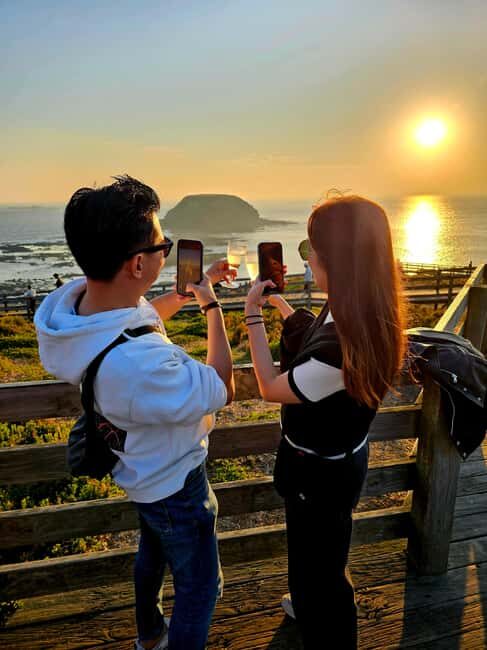 Phillip Island: Wine, Wildlife & Penguins with Gourmet Feast - The Sum Up