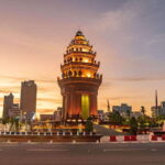 Phnom Penh City & Silk Island Full Day Tour by Tuk Tuk - Detailed Breakdown of the Itinerary