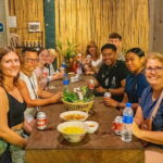 Phnom Penh: Evening City Tour by Tuk Tuk with 1 Dinner - What Makes This Tour Stand Out?