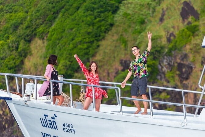 Phuket Melody Sunset Dinner Cruises - The Experience in Detail