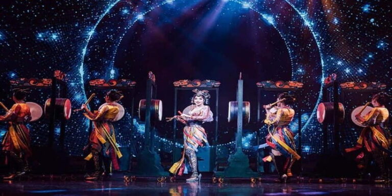 Phuket: Simon Cabaret Show Admission Ticket - Who Will Appreciate This Show?