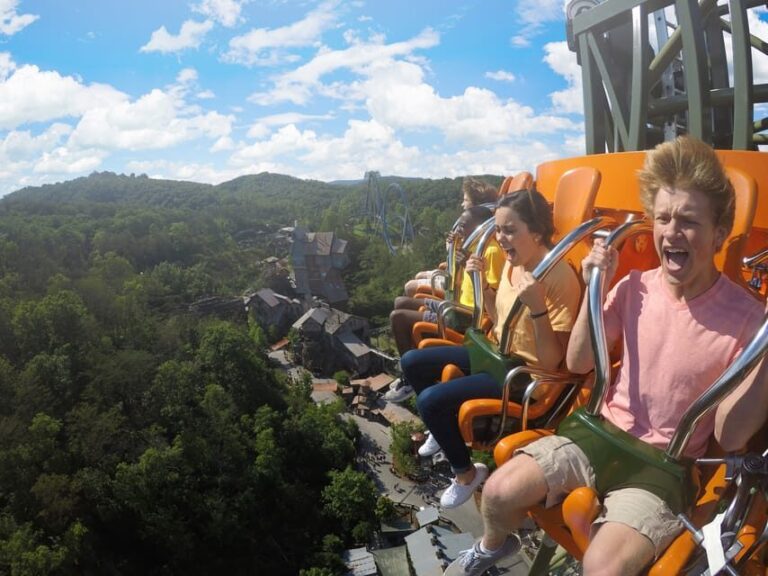 Pigeon Forge: Dollywood Theme Park Entry Ticket - Who Is This Experience Best For?