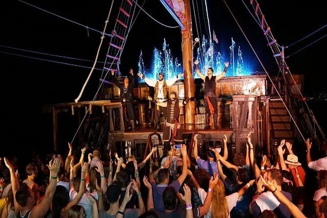 Pirate Ship at Night - The Authentic Buzz from Guests