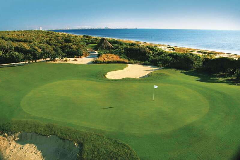 Play Riviera Cancun Golf Course W/Clubs - What to Expect from the Experience