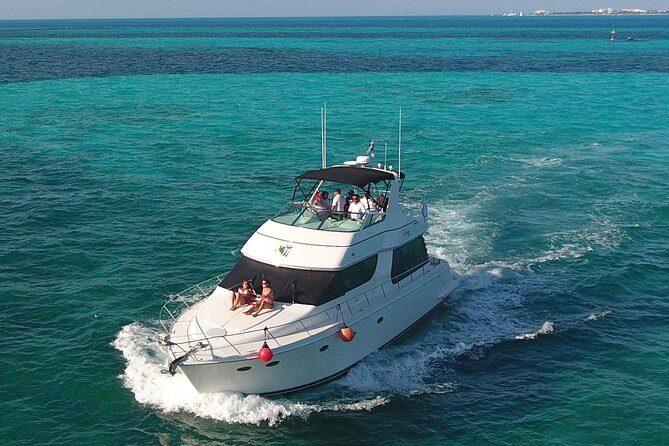 Playa Mujeres rent a Yacht 4hrs with Food and drinks aboard CA55 - Reviews Insights and Authentic Perspectives