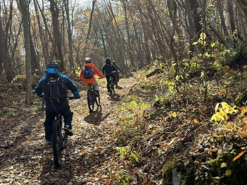 Pokhara: Enduro Mountain Biking Adventure with Lunch - Detailed Breakdown of the Itinerary