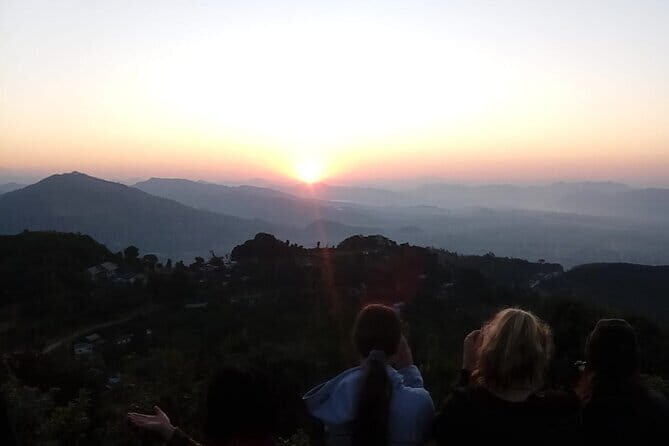 Pokhara Sunrise Tour to Sarangkot - Witnessing the Sunrise: Nature’s Masterpiece