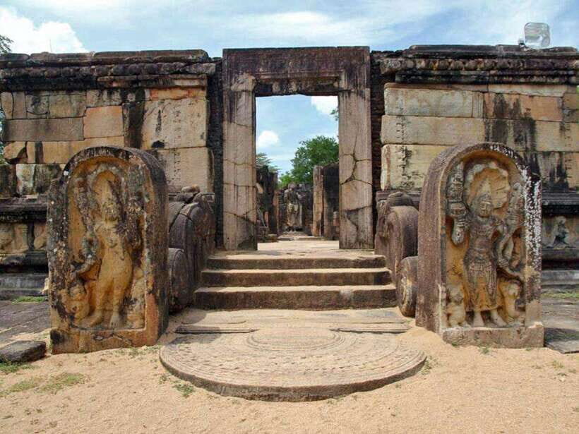 Polonnaruwa: Private Guided Cycling Tour - Analyzing the Value