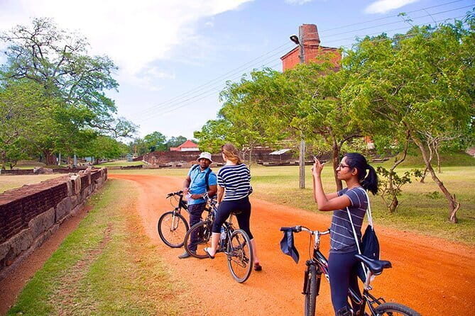 Polonnaruwe Ancient City Cycling Day Tour from Kandy - Frequently Asked Questions