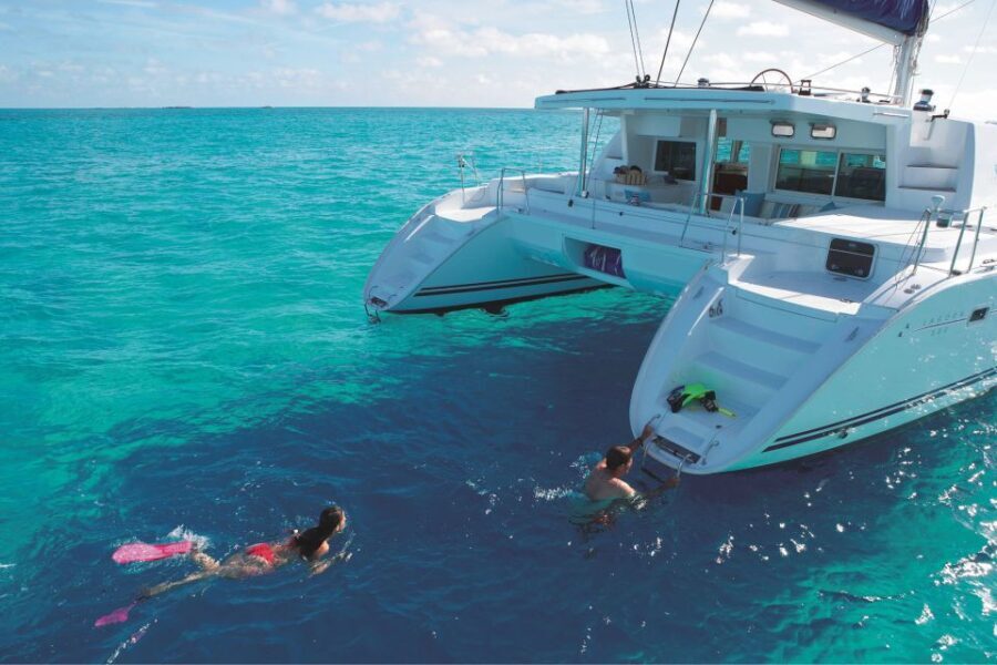 Port Douglas: Low Isles Afternoon Cruise on Luxury Catamaran - The Voyage to Low Isles: Comfort and Style in Motion