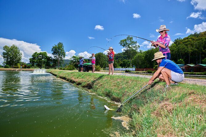Port Douglas Tour Hook-A-Barra with Lunch - What Travelers Say