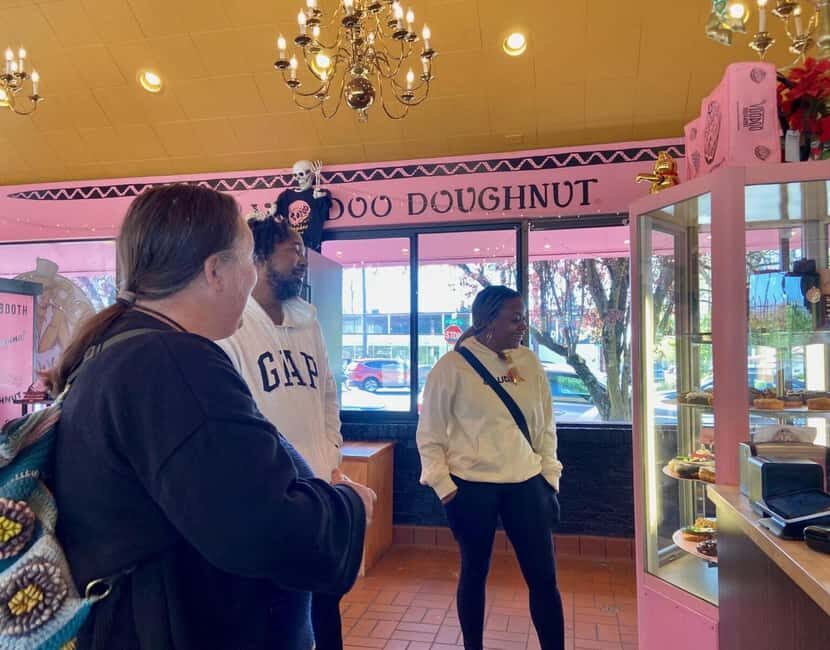Portland: Doughnuts and Coffee Bike Tour with Tastings - Authentic Portland Flavors and Hidden Treasures