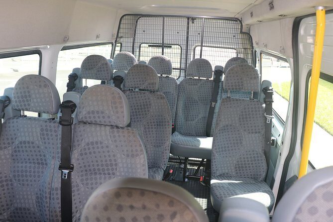 Premium Van, Private Transfer, Palm Cove - Cairns Airport. - Who Is This Transfer Best For?