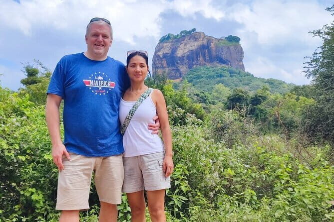 Private 10 Days Sri Lanka Tour - Exploring Kandy & the Botanical Gardens