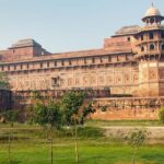 Private 2 days tour including city tour of delhi and agra by car - Who Should Consider This Tour?
