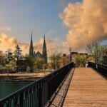 Private 8-hour Tour to Ottawa from Montreal - Hotel pick up and drop off - The Leisure and Lunch Segment